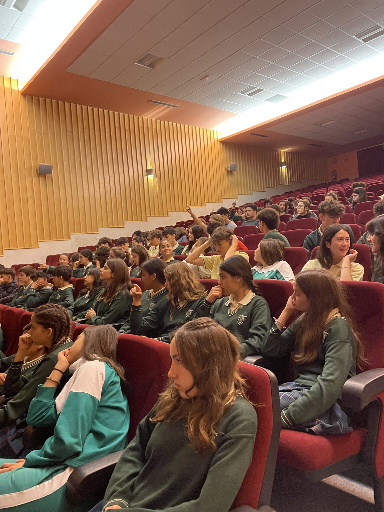 Conferencia del Doctor Lluis Montoliu "Genes de Colores" - Colegio Los ...